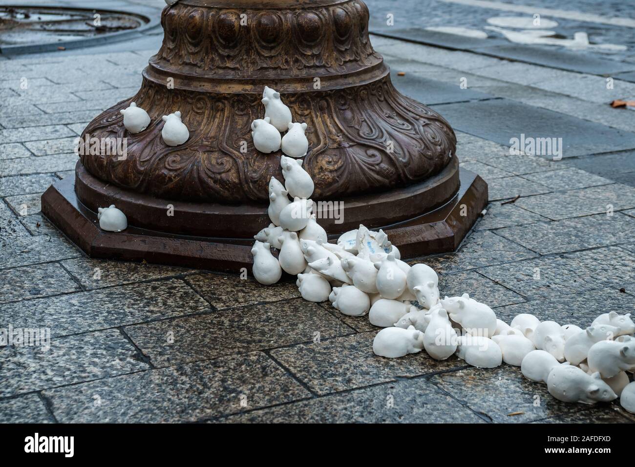 Paris, France - 20.01.2019: gypsum mice on the streets of Paris. action ...