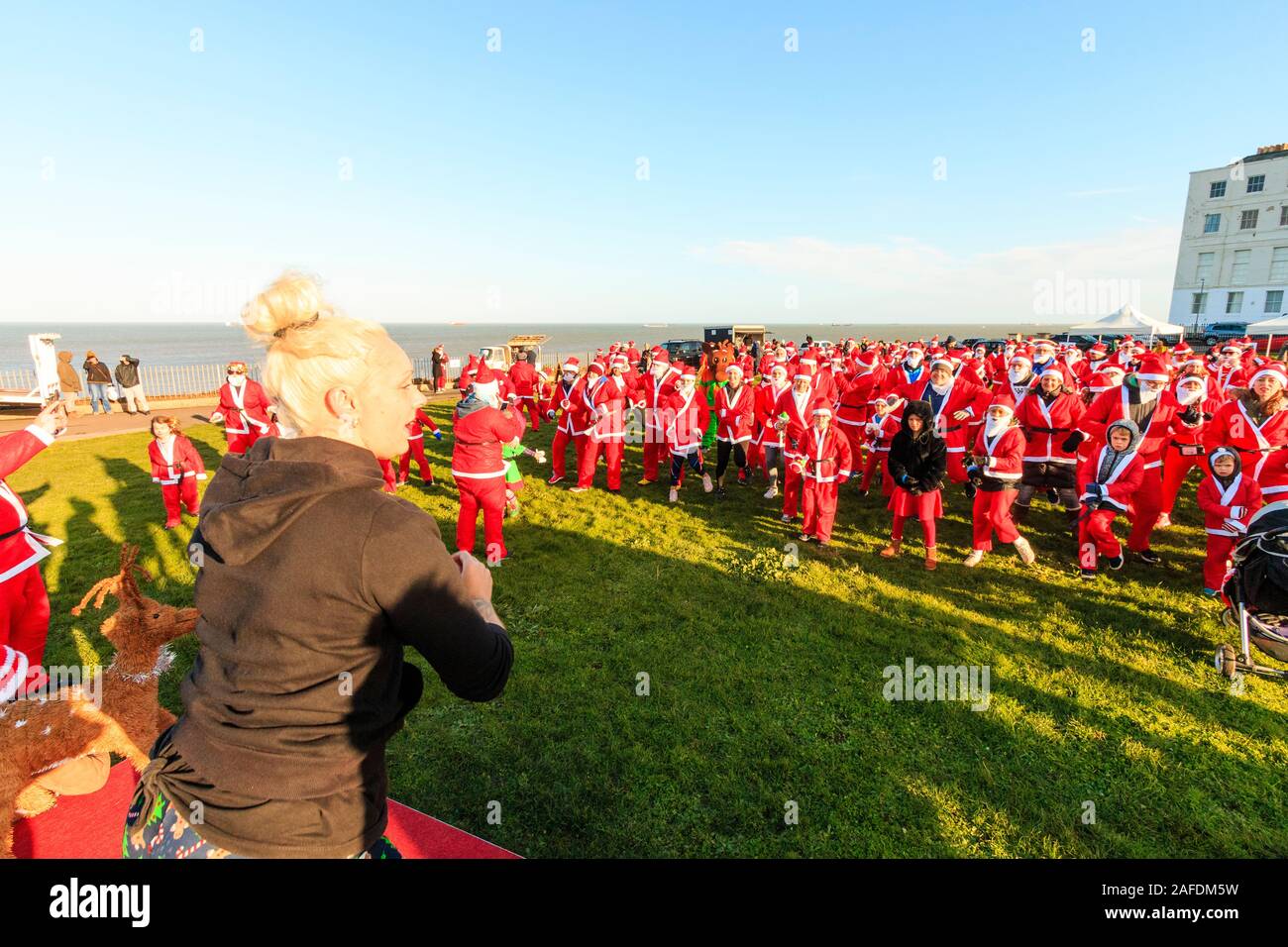 People run in all directions hi-res stock photography and images - Alamy