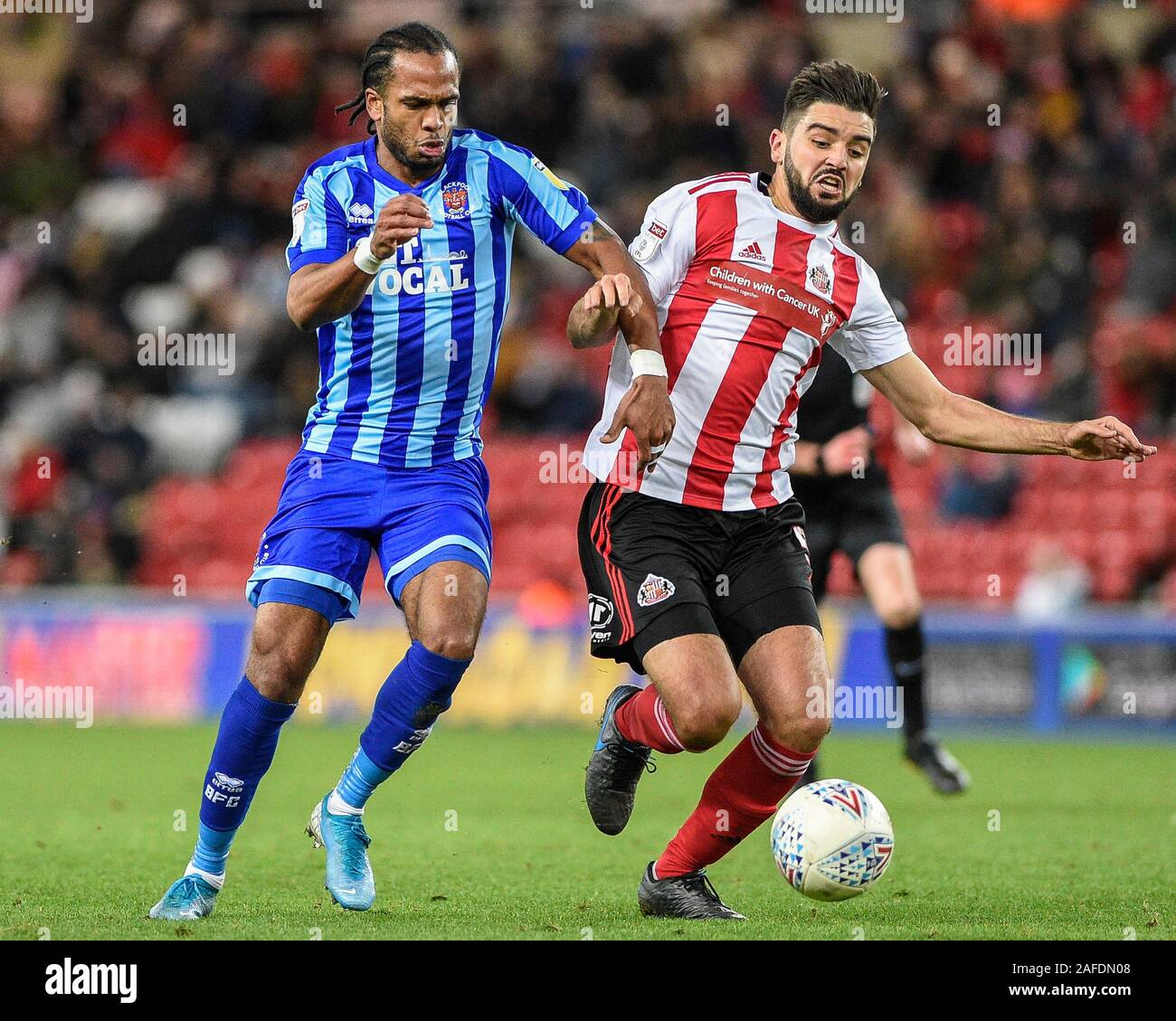 Burn fight hi-res stock photography and images - Alamy