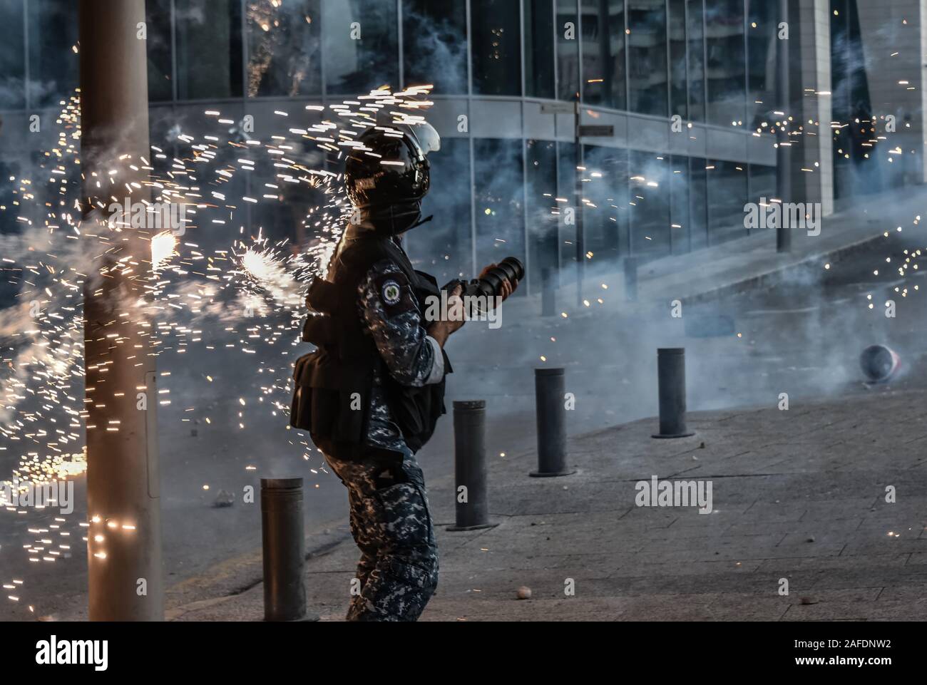 Beirut, Lebanon. 14th Dec, 2019. Security forces personel attacked with ...