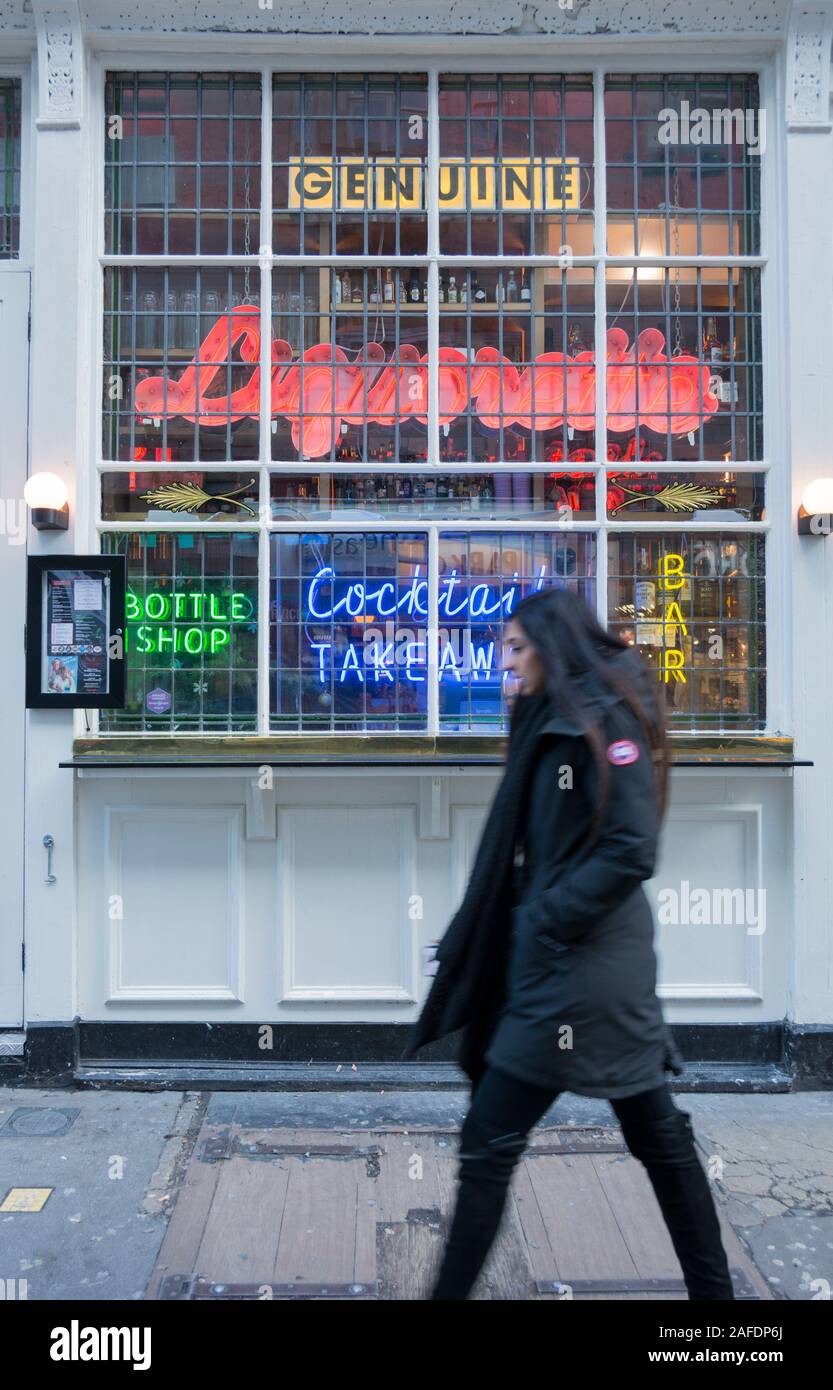 Rathbone place london hi-res stock photography and images - Alamy