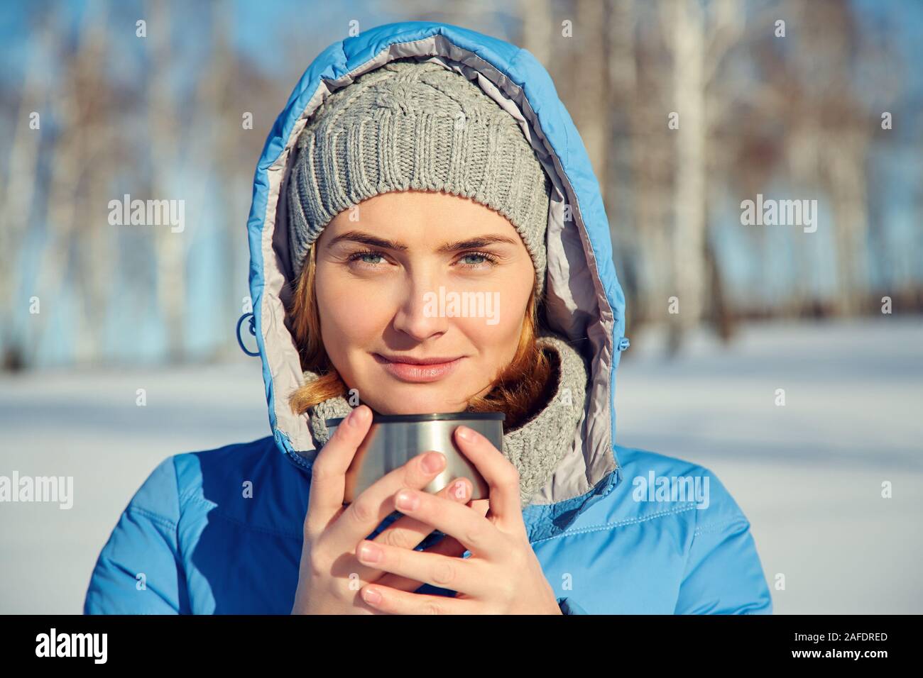 Thermos with tea hi-res stock photography and images - Alamy