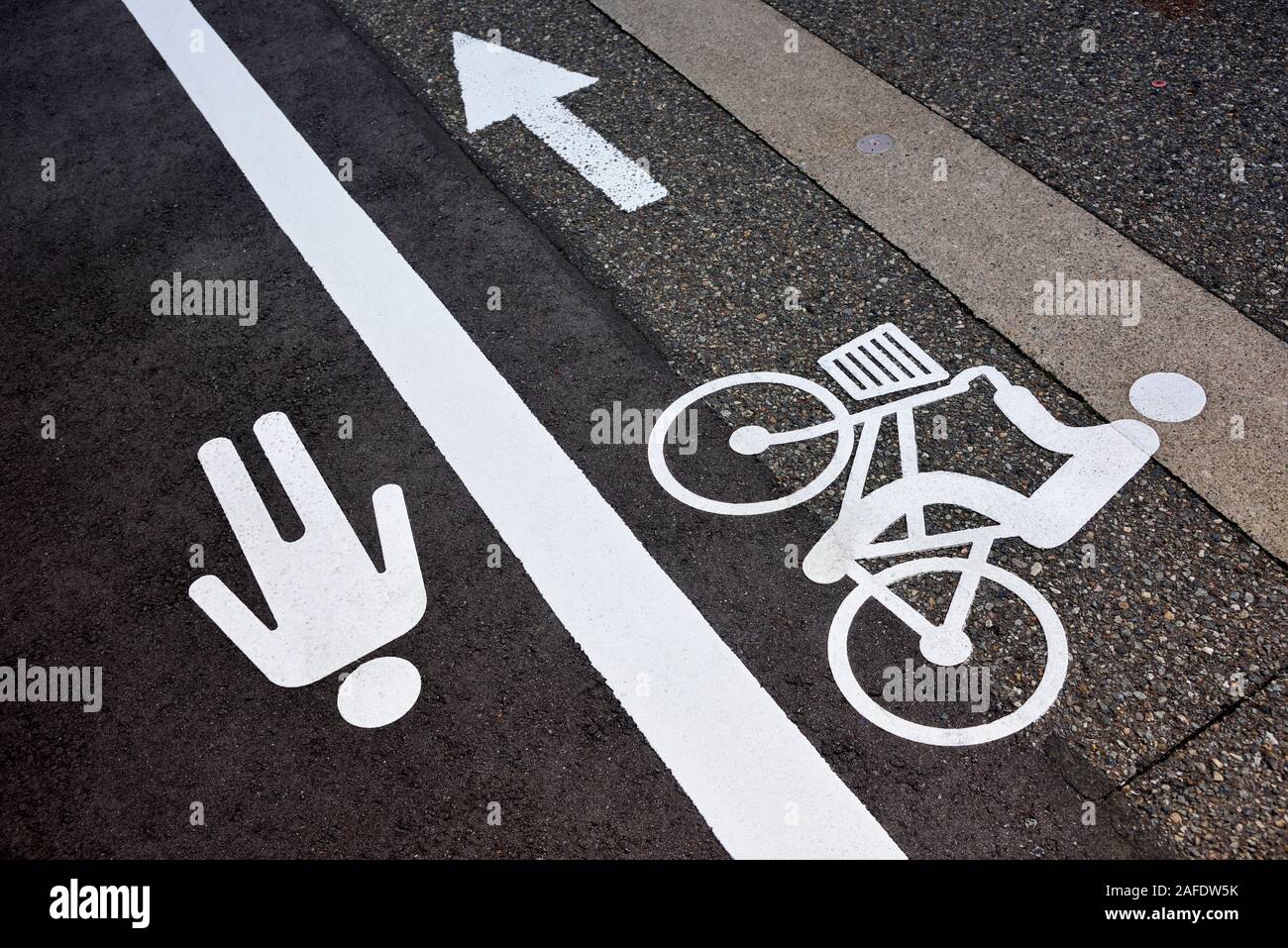 cycle and pedestrian path markings Japan Stock Photo - Alamy