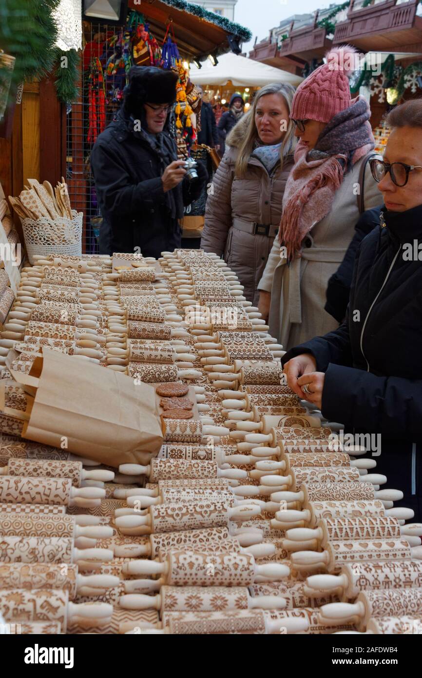 Market stall at Rynek Główny selling carved rolling pins, Krakow ...