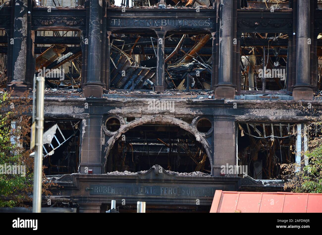 Commercial building hi-res stock photography and images - Alamy