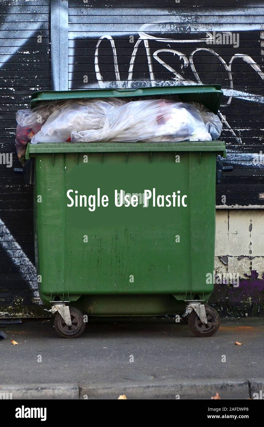 Rubbish fire skip hi-res stock photography and images - Alamy