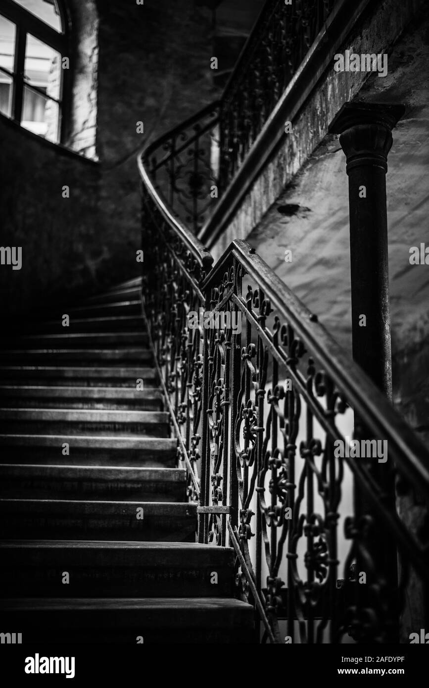 Rusting iron handrail hi-res stock photography and images - Alamy