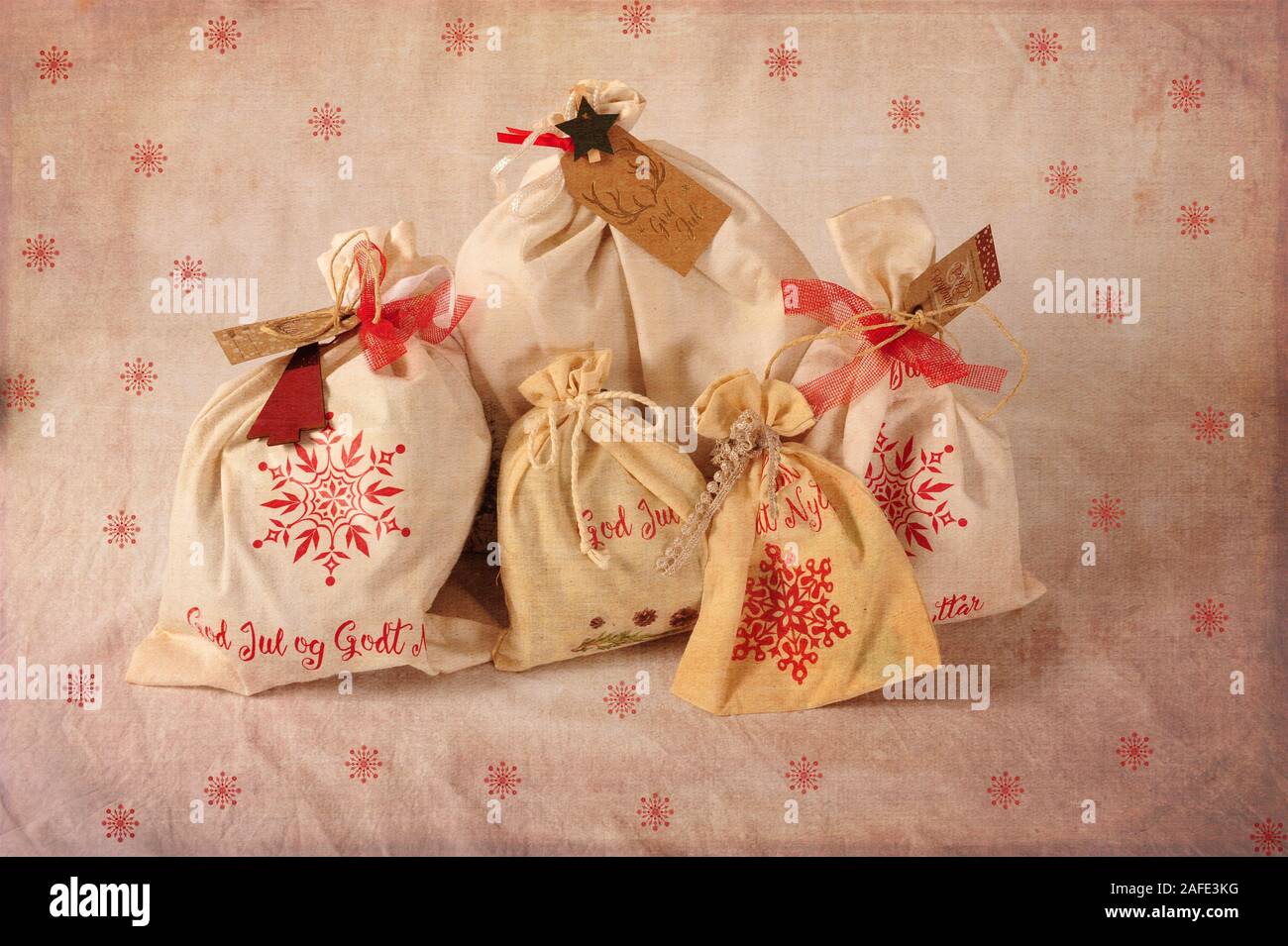 Fabric Gift Bags with Norwegian Christmas greetings and decor. Presents ...