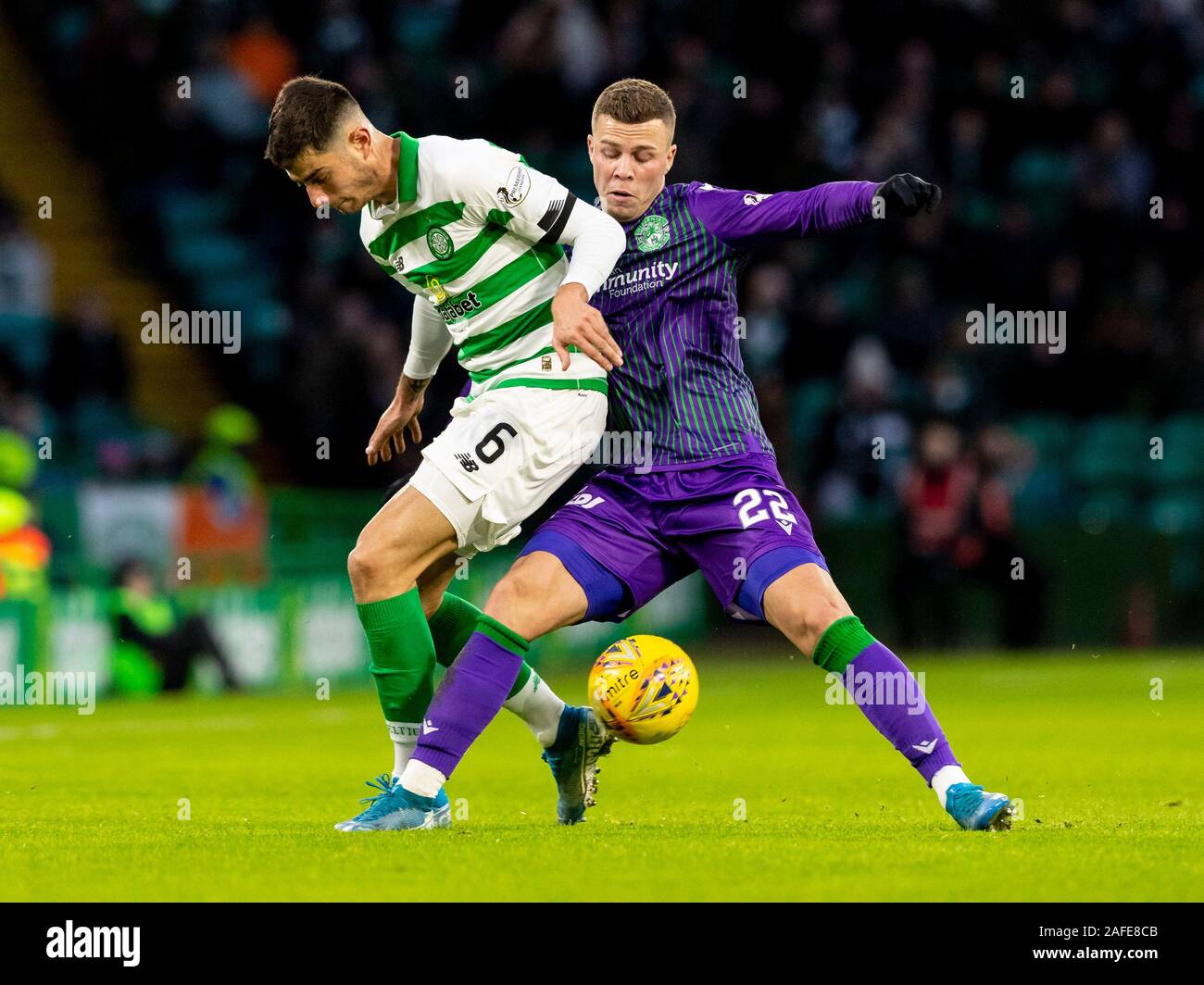 Celtic Park, Glasgow, UK. 15th Dec, 2019. Scottish Premiership Football, Celtic versus Hibernian ...