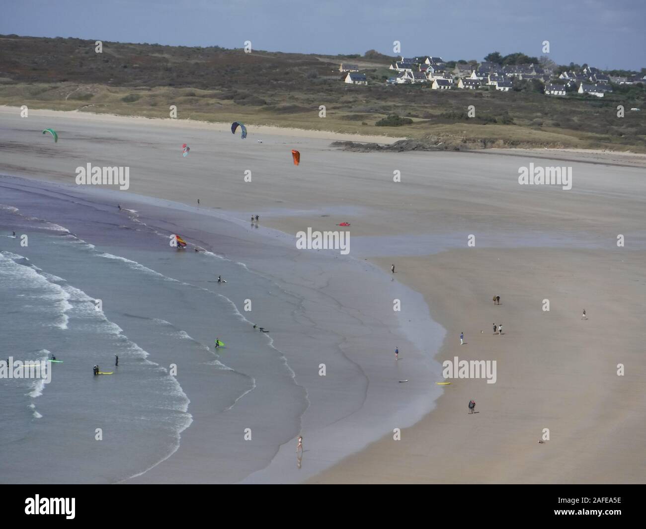 presqu'île de Crozon ,Plage de Kersiguenou Finistère Stock Photo - Alamy