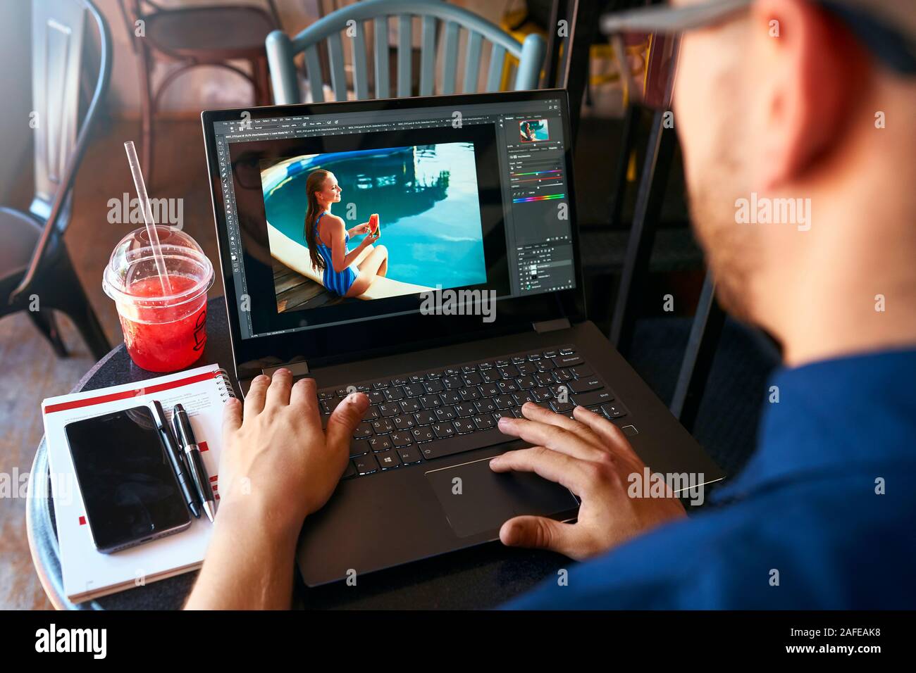 Man pressing notebook laptop computer hi-res stock photography and ...