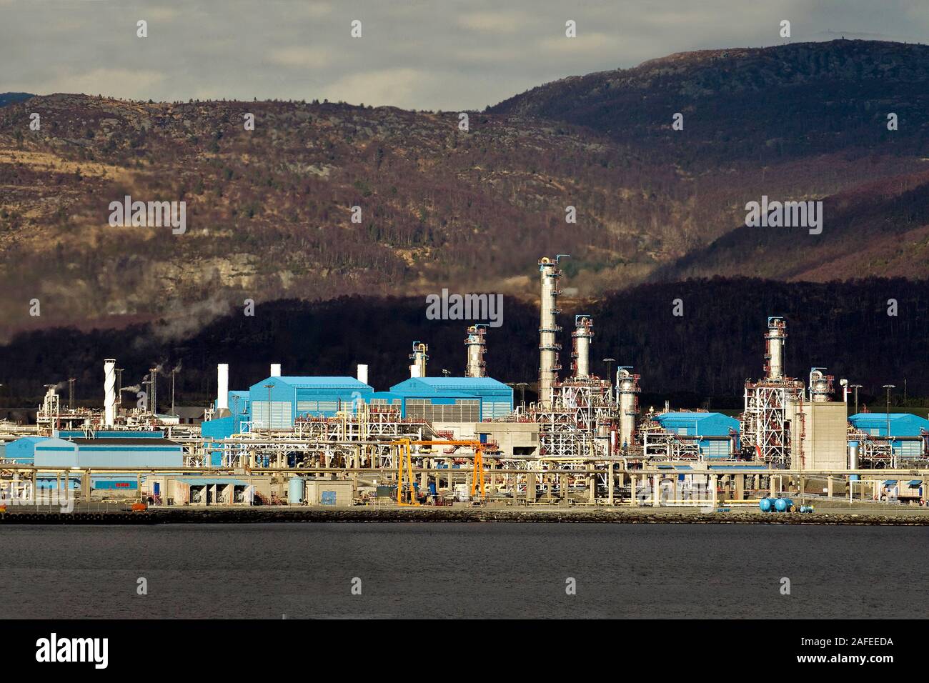 The Norwegian Statoil-Hydro Oil Refinery at KÂrst¯, Rogaland Stock ...