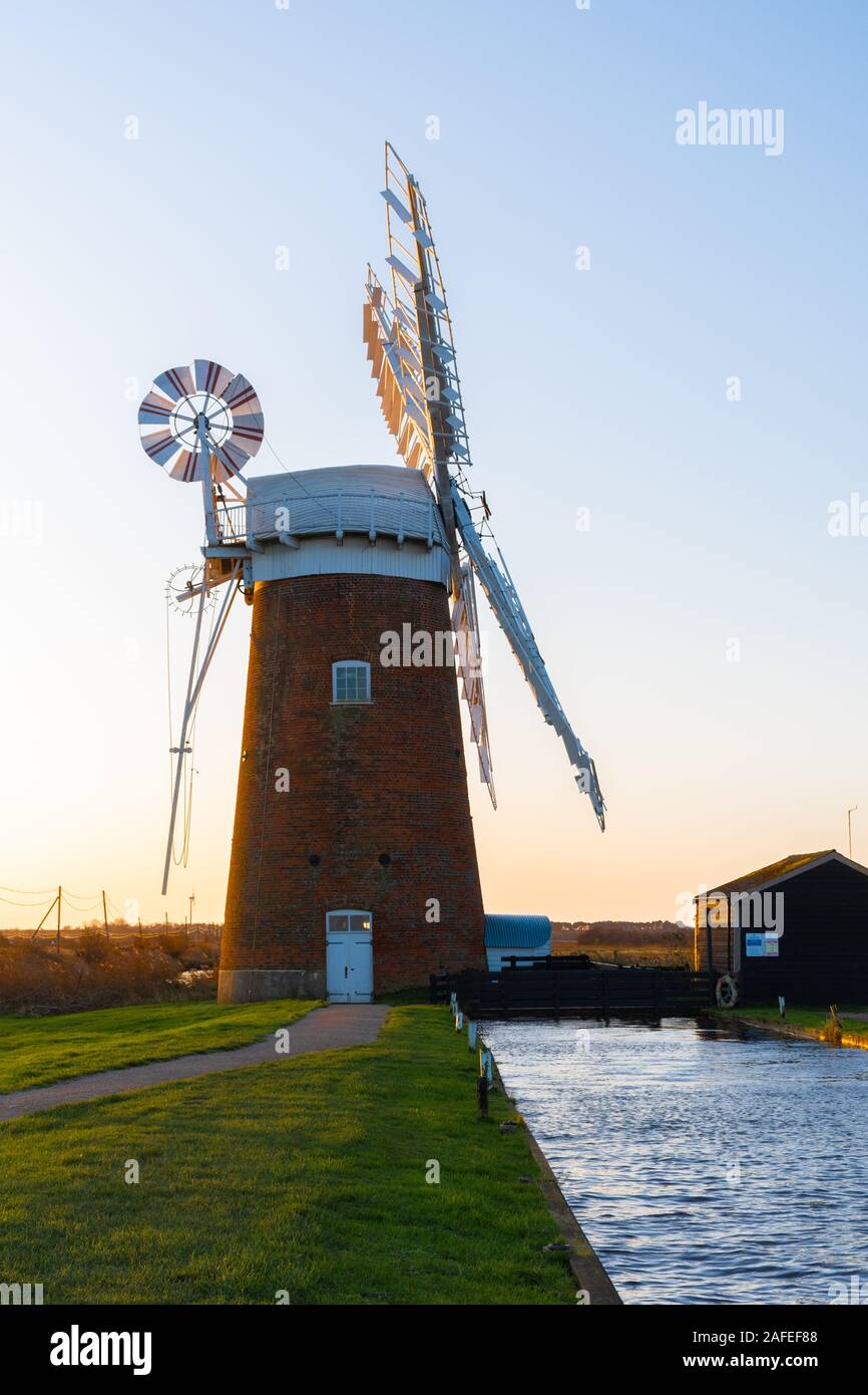 Horsey windmill norfolk hi-res stock photography and images - Alamy