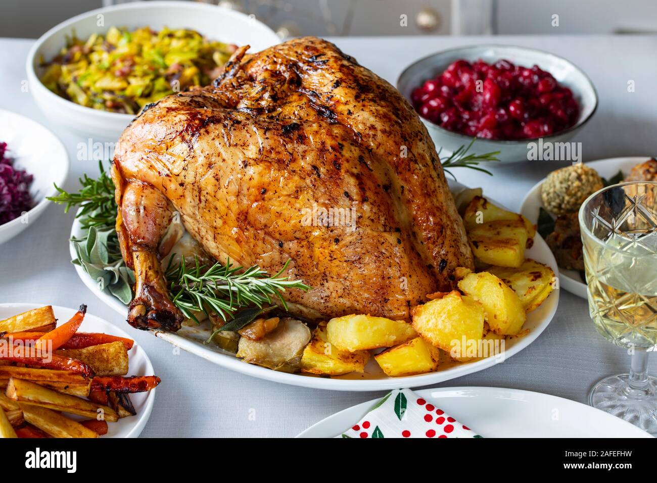 Turkey crown plate hi-res stock photography and images - Alamy