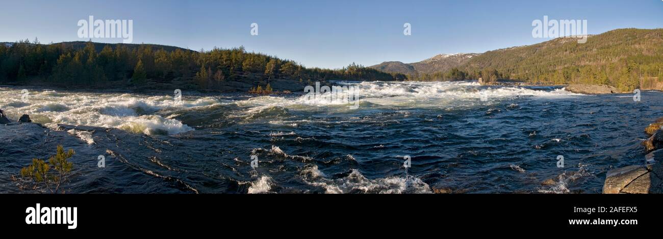 Norwegian tourist spot hi-res stock photography and images - Alamy