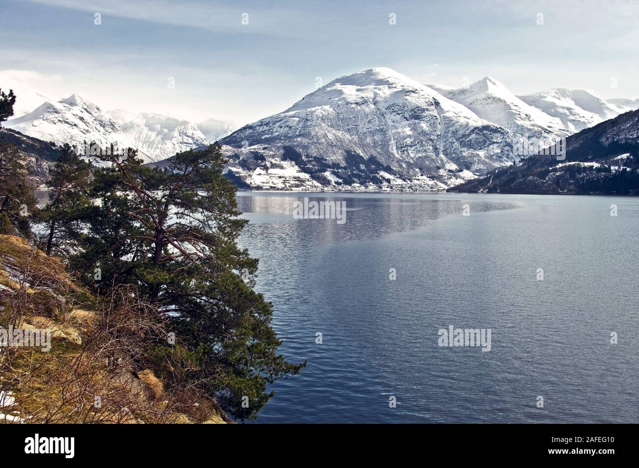 Innvikfjord hi-res stock photography and images - Alamy