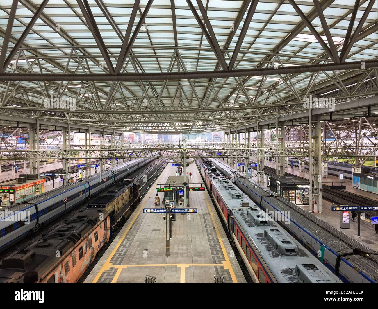 Ktx express hi-res stock photography and images - Alamy
