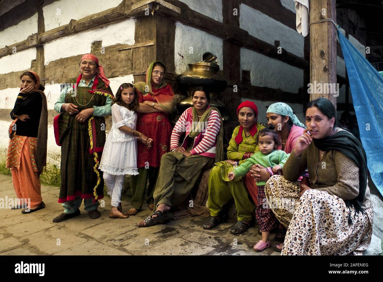 Woman in traditional dress manali hi-res stock photography and images ...