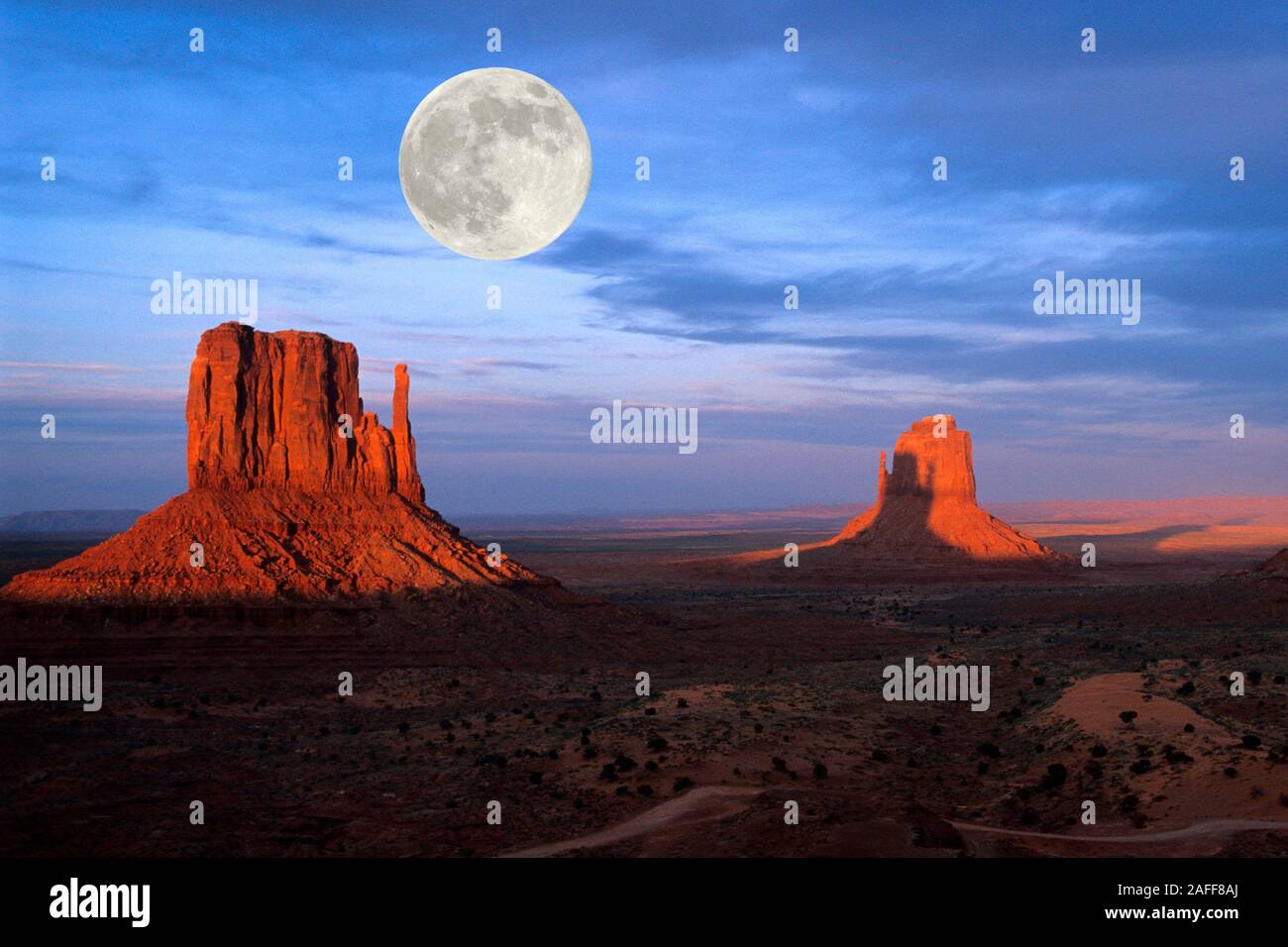 Monument Valley, Utah, USA, The Mittens, Erosion, Sandstein Stock Photo ...