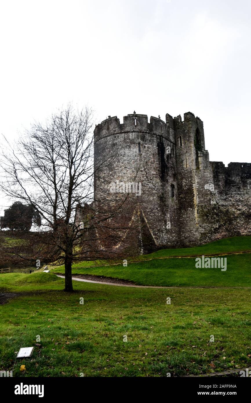 Welsh marches castle hi-res stock photography and images - Alamy