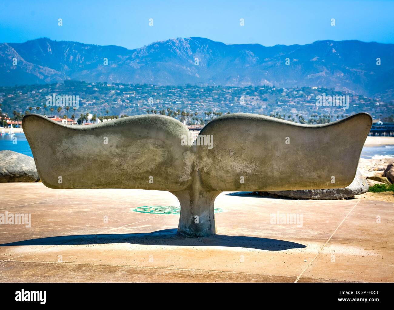 Whale tail sculptural bench hi-res stock photography and images - Alamy