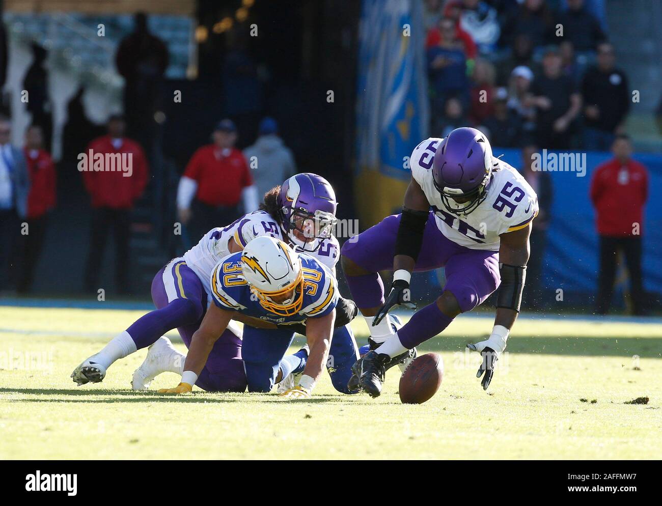 Carson, California, USA. 15th Dec, 2019. Minnesota Vikings defensive ...