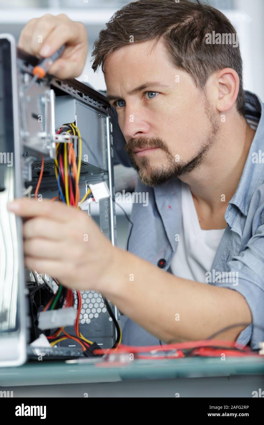 Dismantling tools hi-res stock photography and images - Alamy