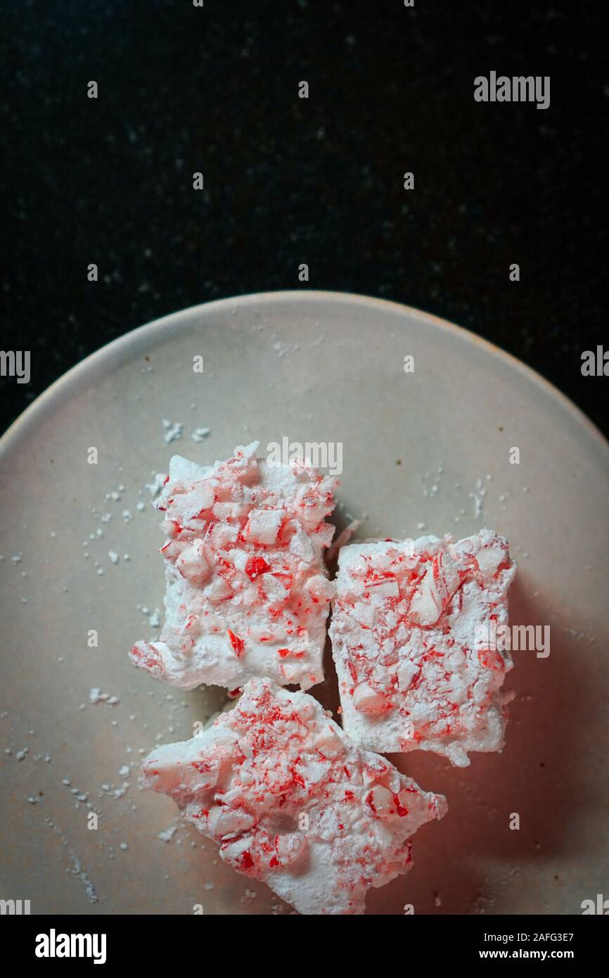 Marshmallows with crushed candy canes Stock Photo - Alamy