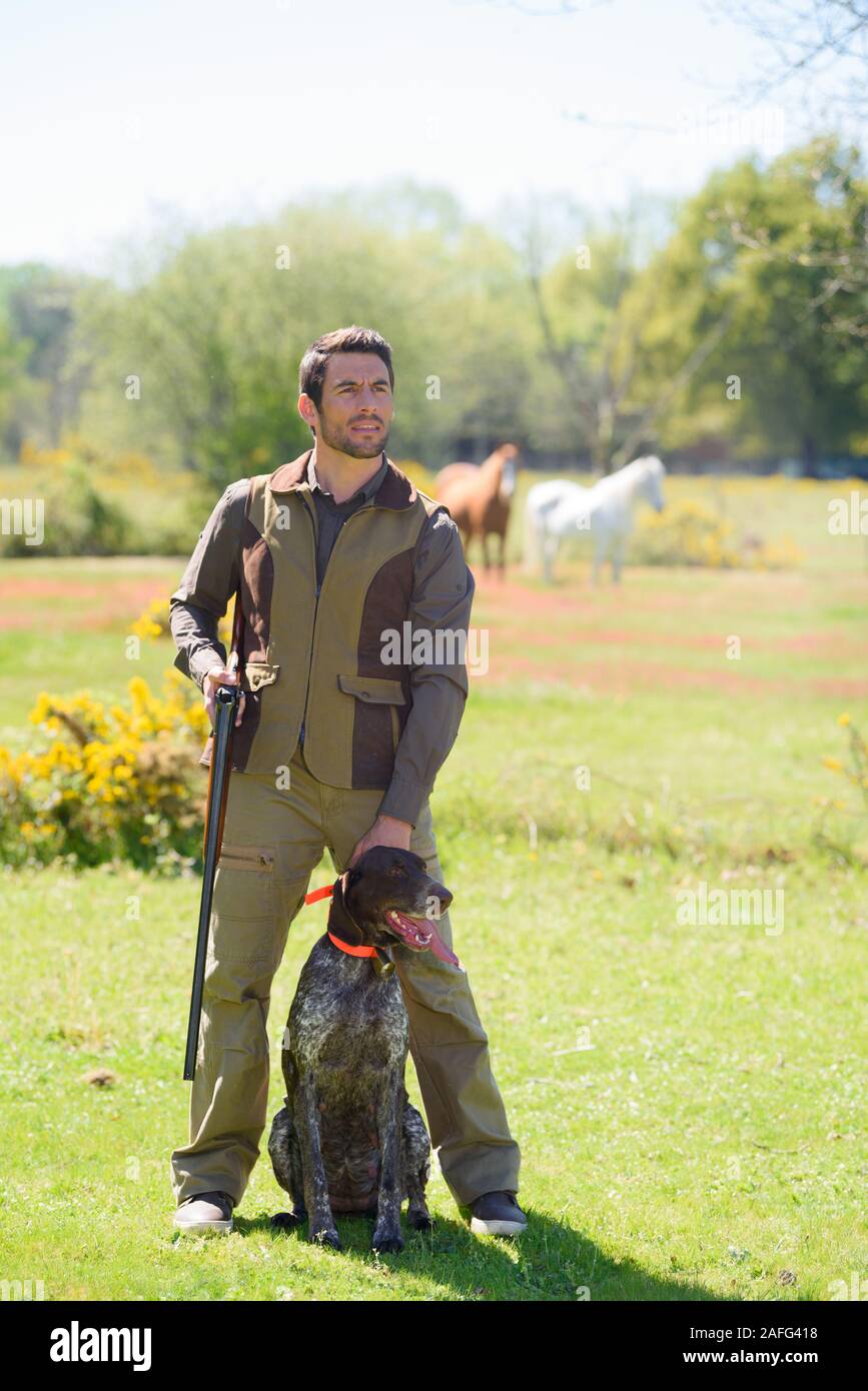 Man smelling dog hi-res stock photography and images - Alamy