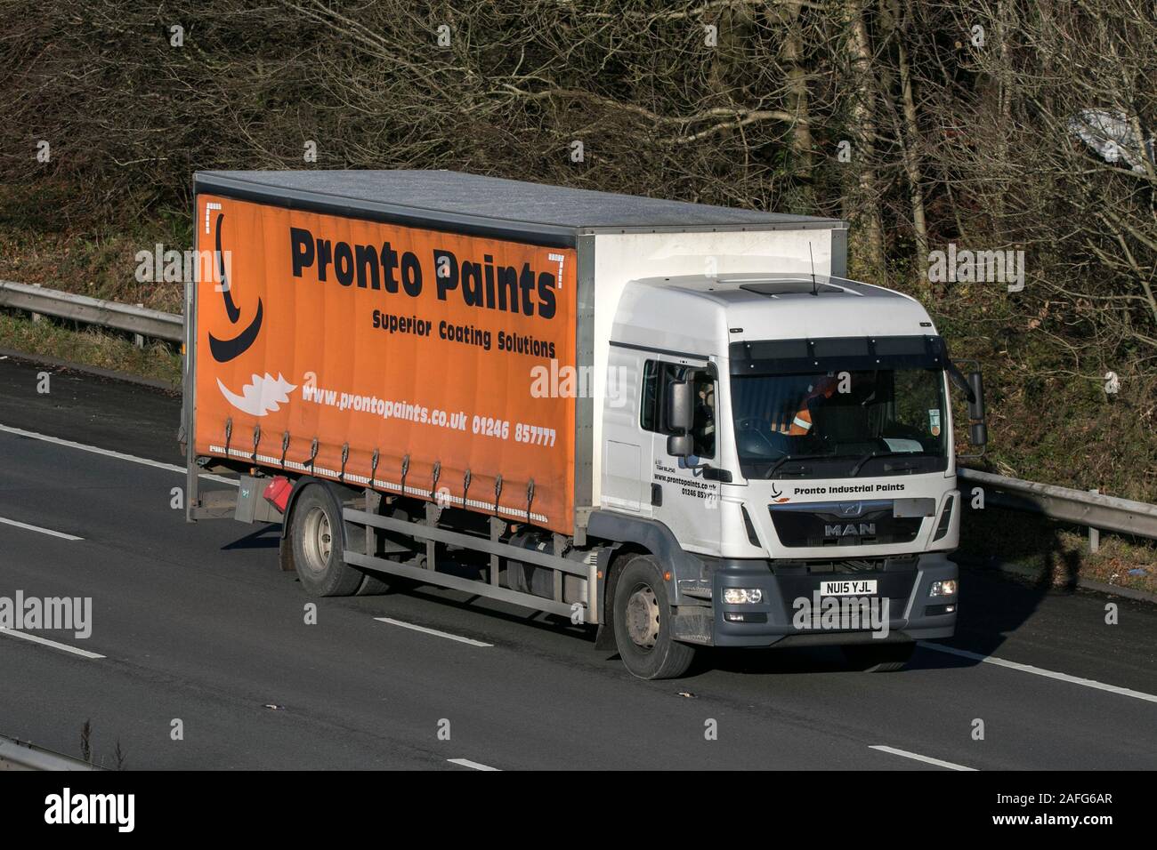 Pronto paints hi-res stock photography and images - Alamy