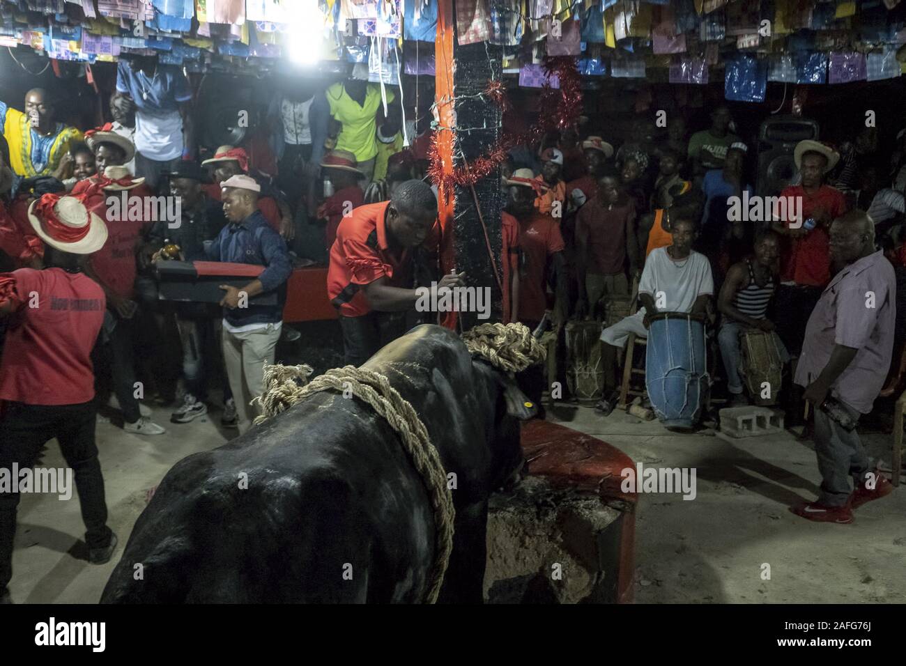 Sacrifice of a bull hi-res stock photography and images - Alamy