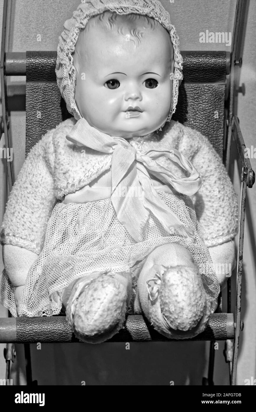 Baby doll images hi-res stock photography and images - Alamy