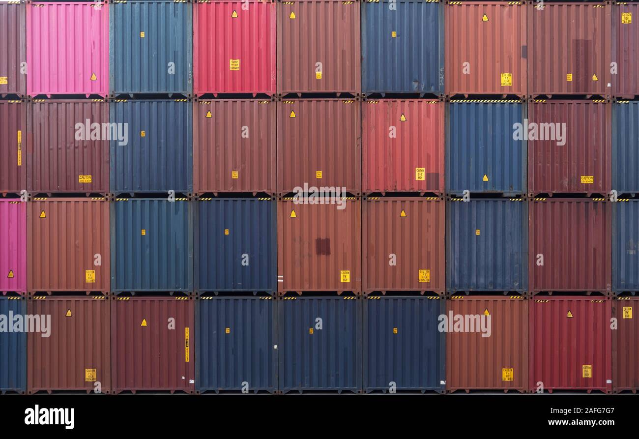 Container Stag in Container Yard Stock Photo - Alamy