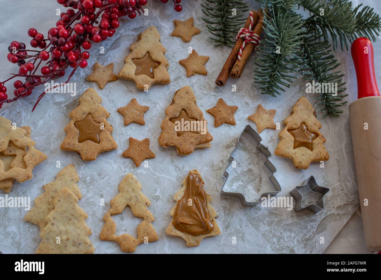Traditional German Linzer Cookies Stock Photo - Alamy