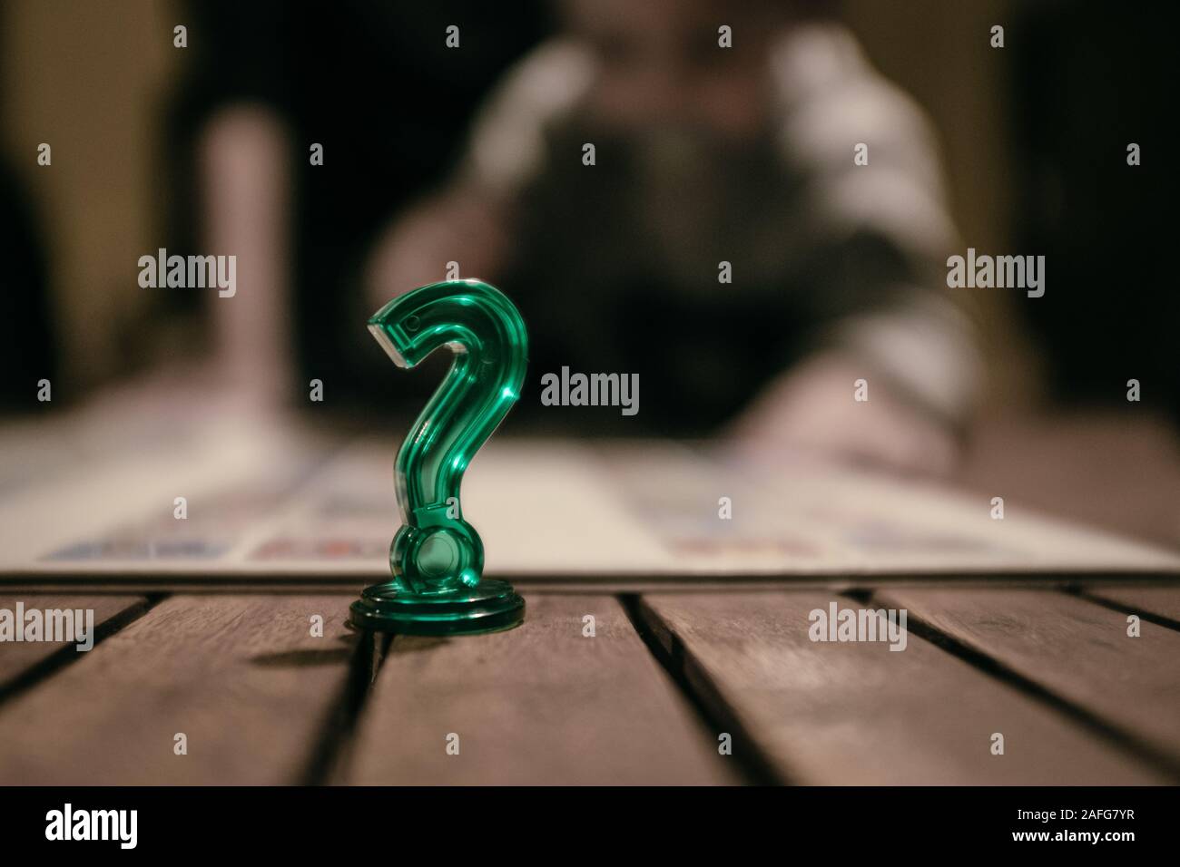 Green question mark hi-res stock photography and images - Alamy