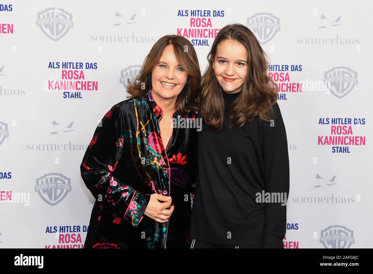 Munich, Germany. 15th Dec, 2019. Caroline Link (l), director and her ...