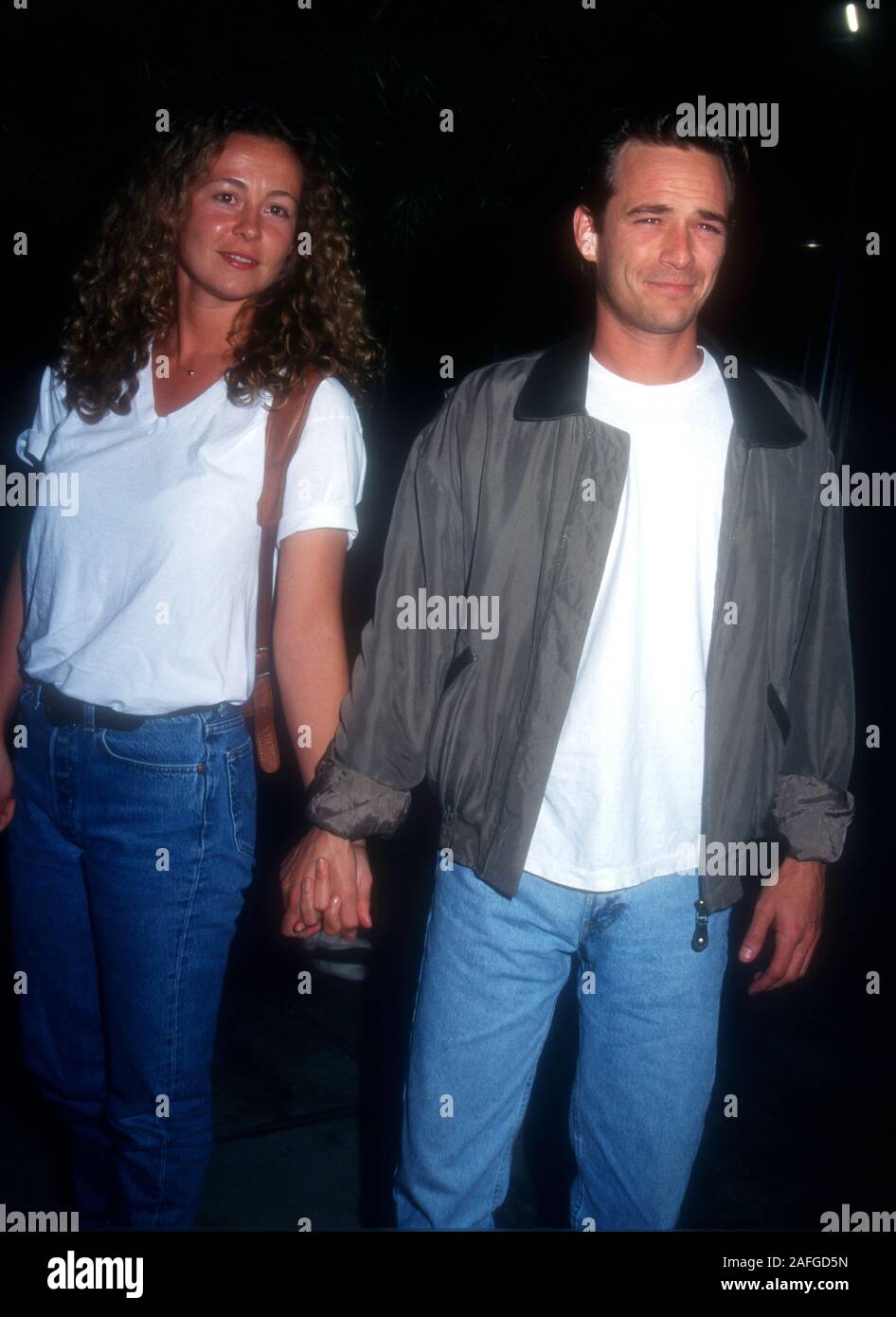 Beverly Hills, California, USA 3rd April 1995 Actor Luke Perry and wife ...