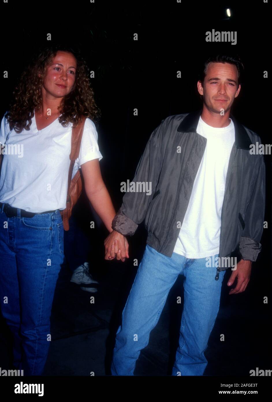 Beverly Hills, California, USA 3rd April 1995 Actor Luke Perry and wife ...