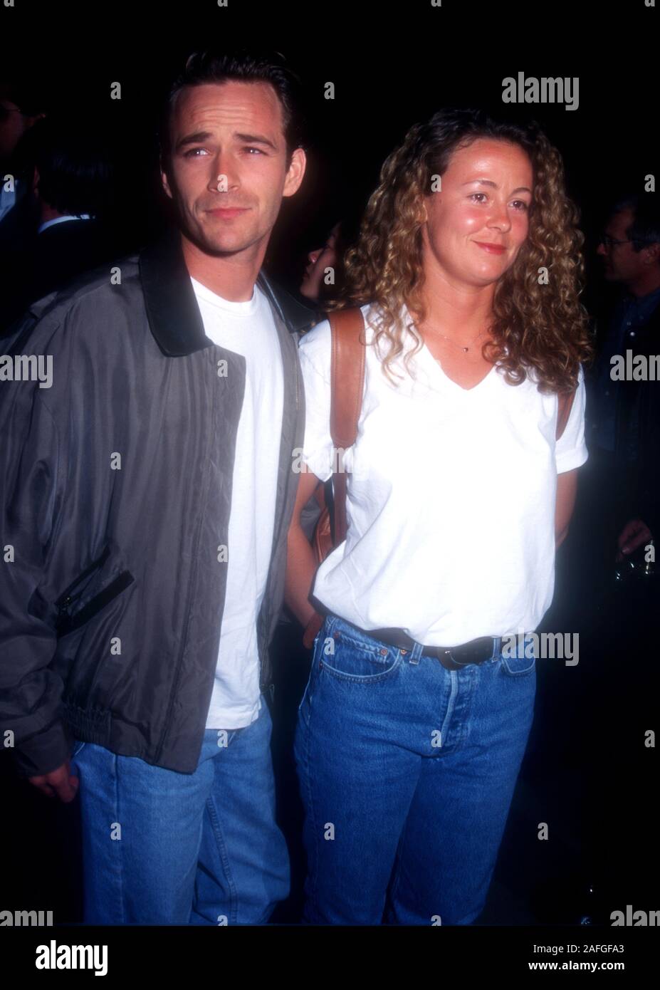 Beverly Hills, California, USA 3rd April 1995 Actor Luke Perry and wife ...