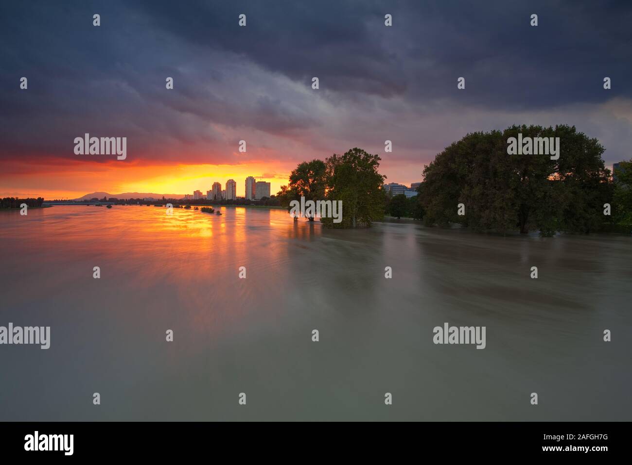Zagreb river sunset hi-res stock photography and images - Alamy