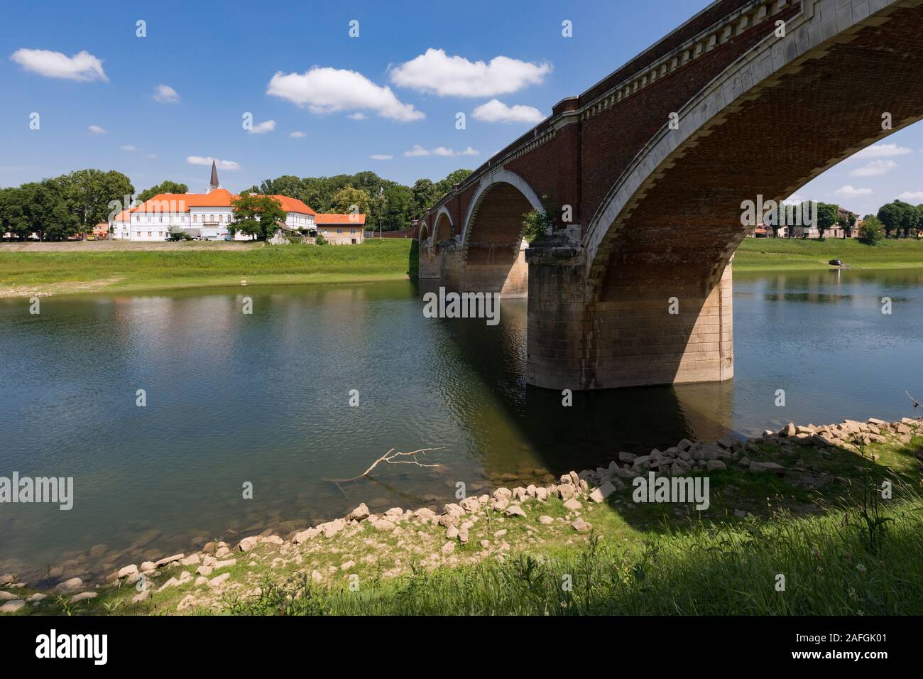 Old bridge to town Sisak, Moslavina, Croatia Stock Photo - Alamy
