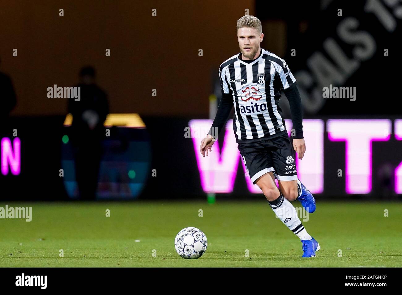 Almelo, Netherlands. 15th Dec, 2019. ALMELO, Heracles Almelo - FC ...