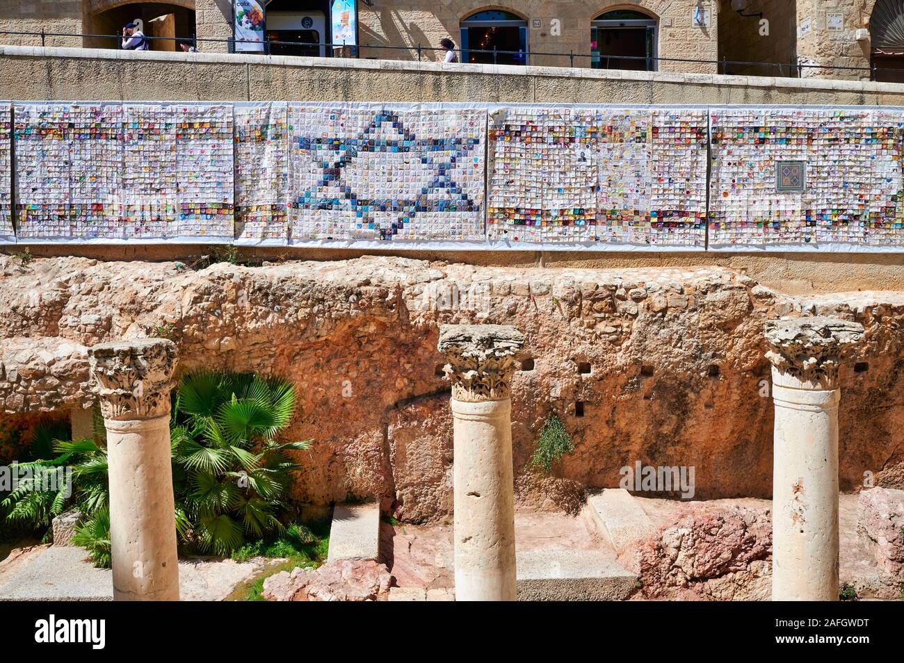 Jerusalem Israel. Roman columns in jewish quarter Stock Photo - Alamy