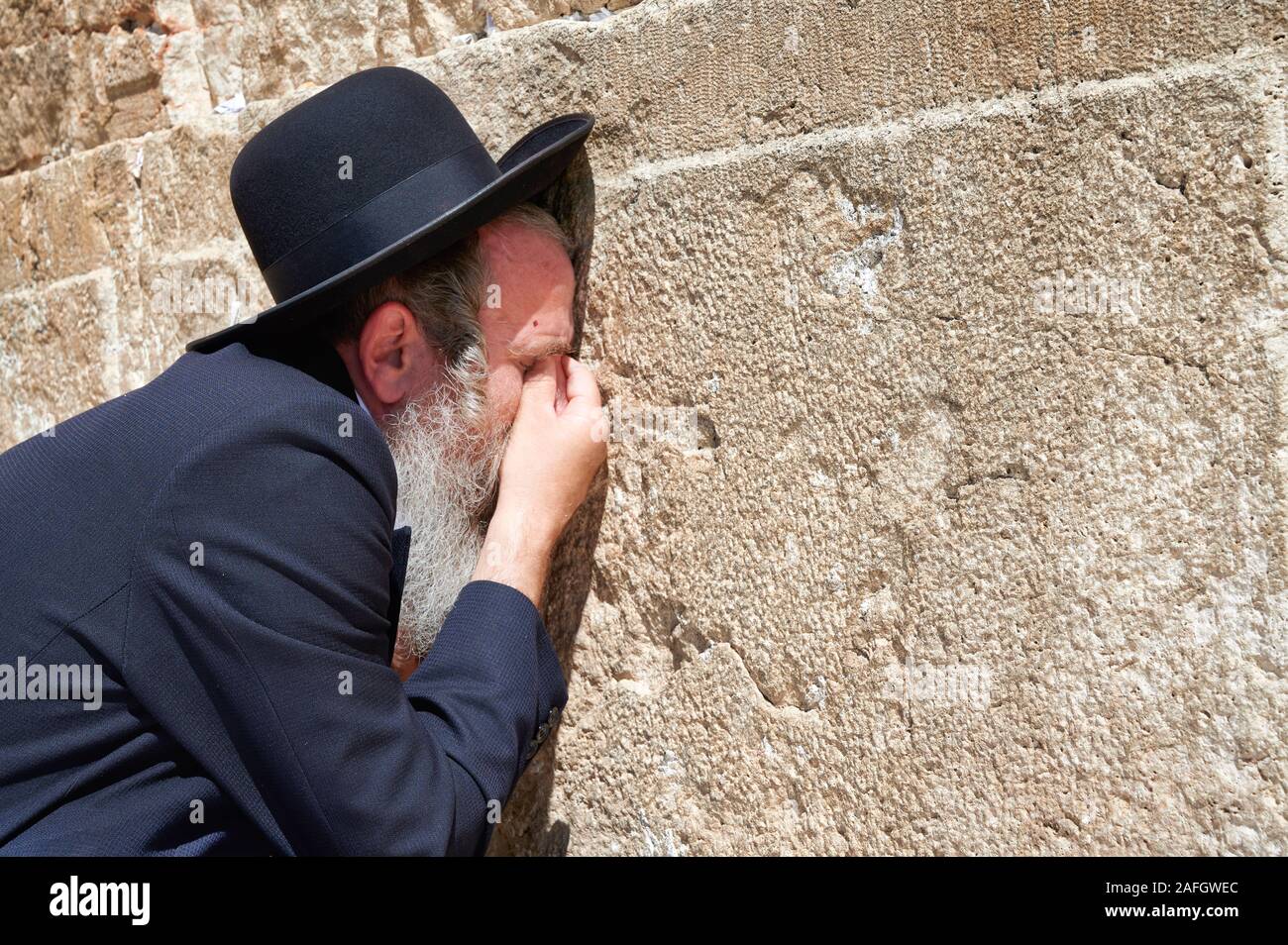 Jerusalem Israel. Orthodox jews praying at the wailing wall Stock Photo ...