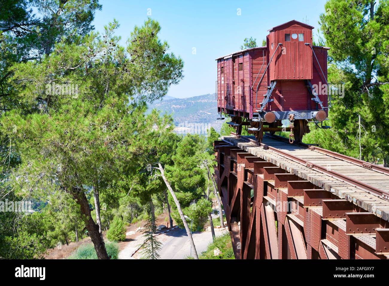 Train track park jerusalem hi-res stock photography and images - Alamy