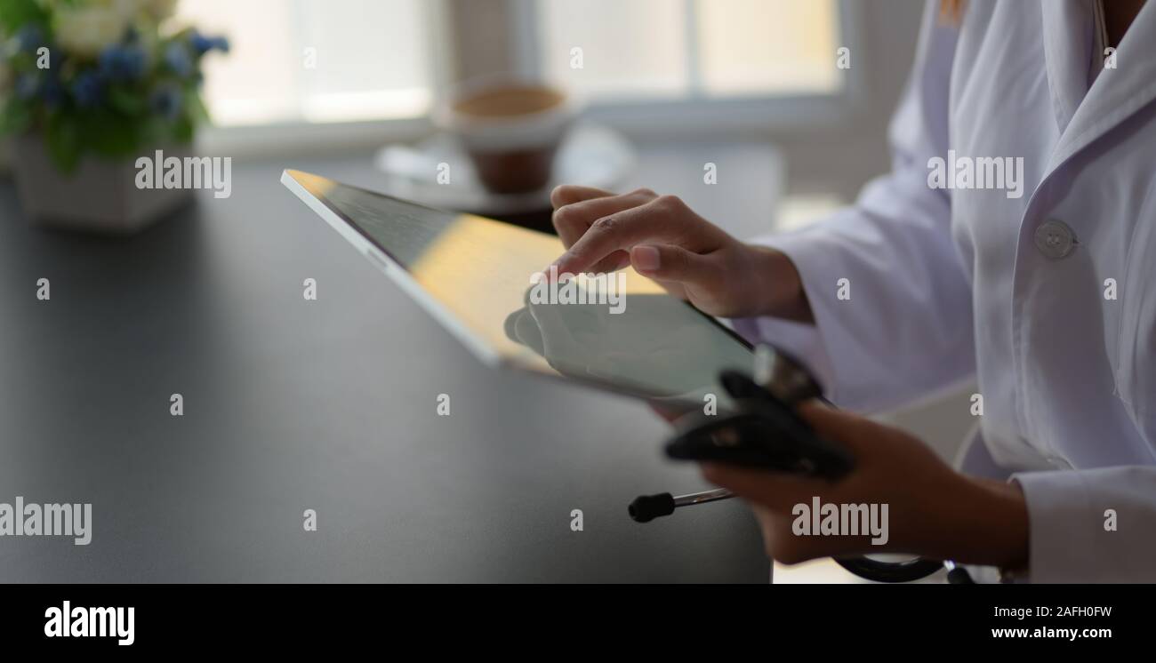 Medical charts hi-res stock photography and images - Alamy