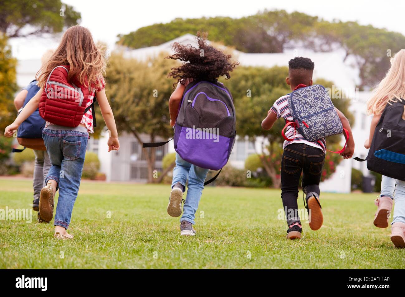 Black elementary pupils rear hi-res stock photography and images - Alamy