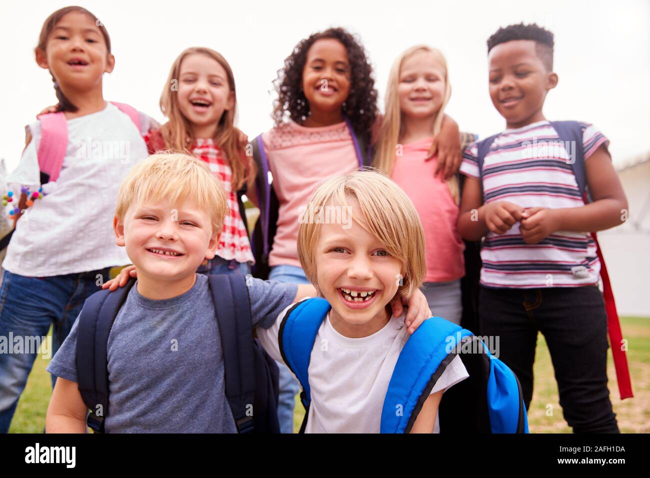 Primary school children playing on hi-res stock photography and images ...