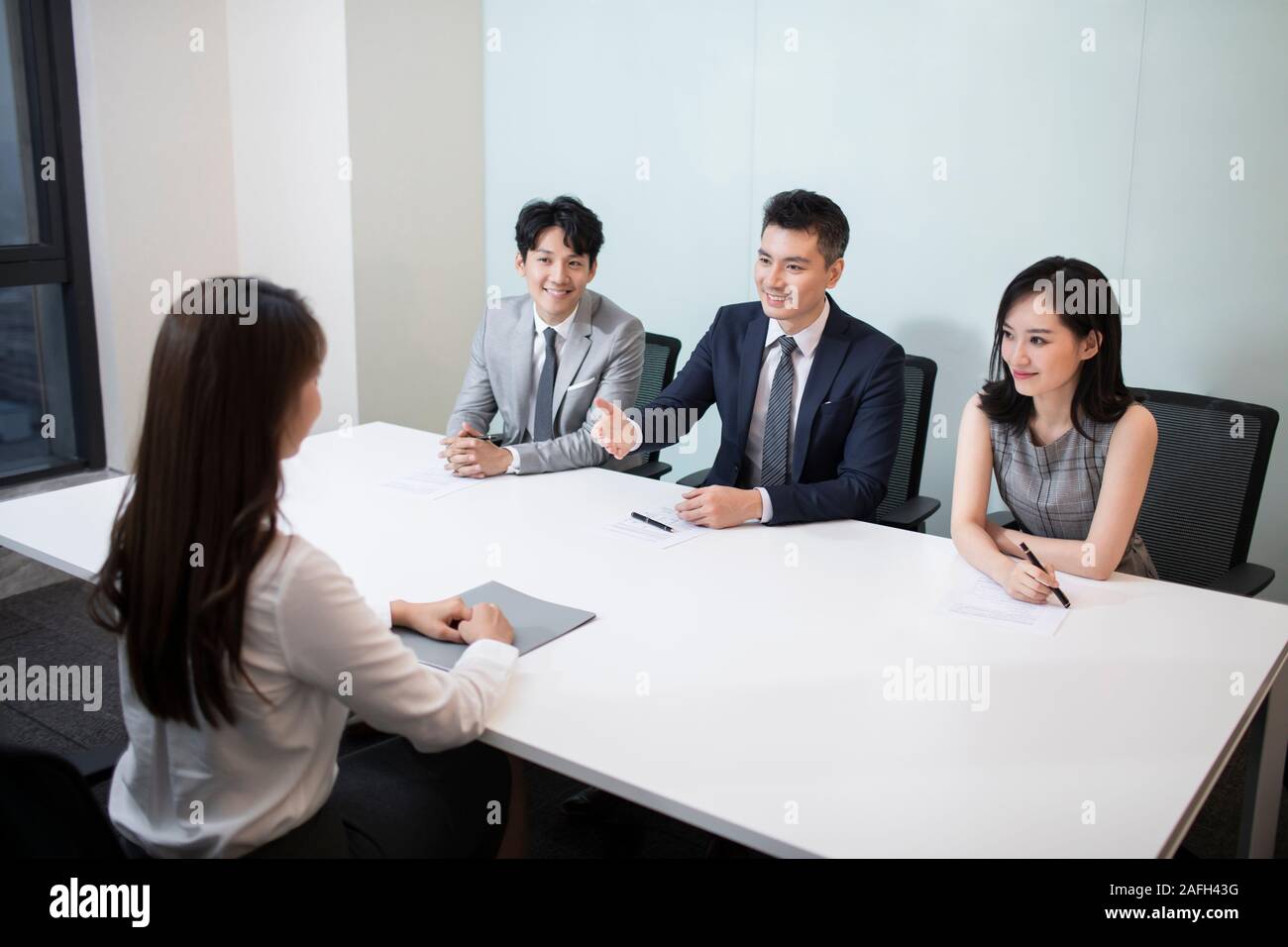 China team interview hi-res stock photography and images - Alamy