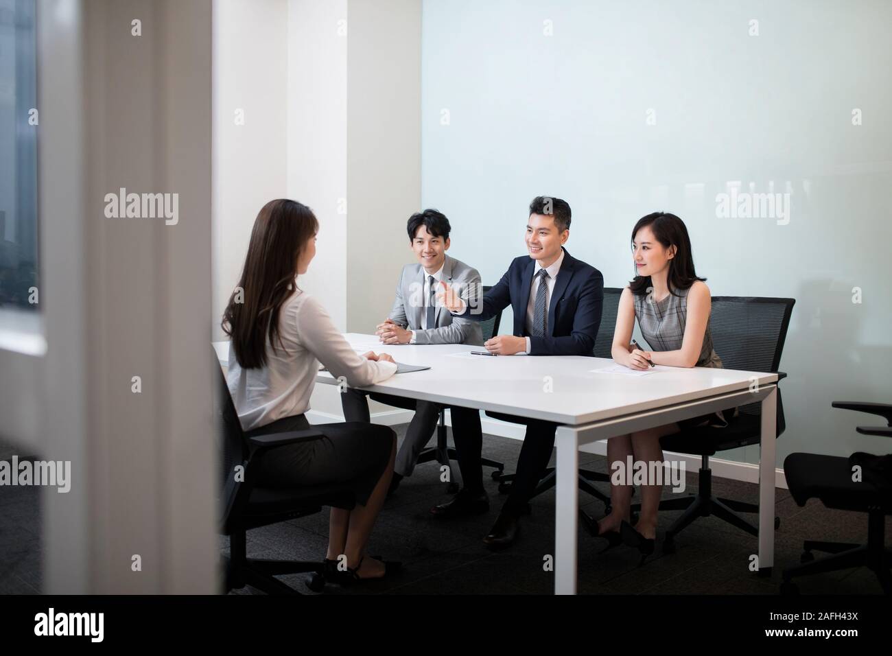 China team interview hi-res stock photography and images - Alamy